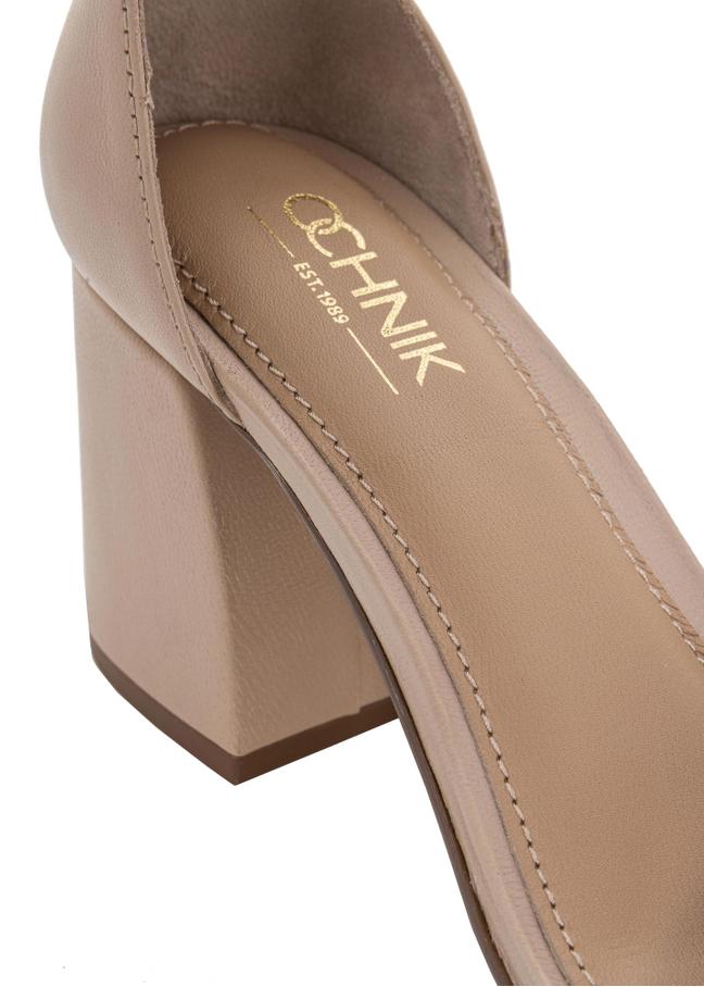 Buty damskie BUTYD-0992-81(W23) | OCHNIK